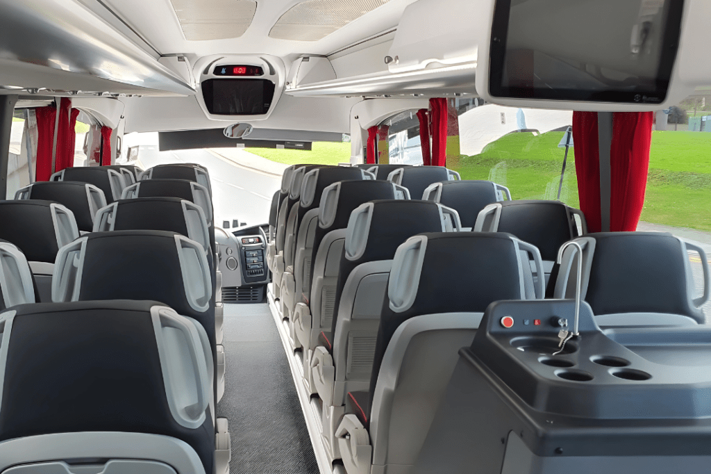 Coach Hire London - Executive Coach Hire - Goldline